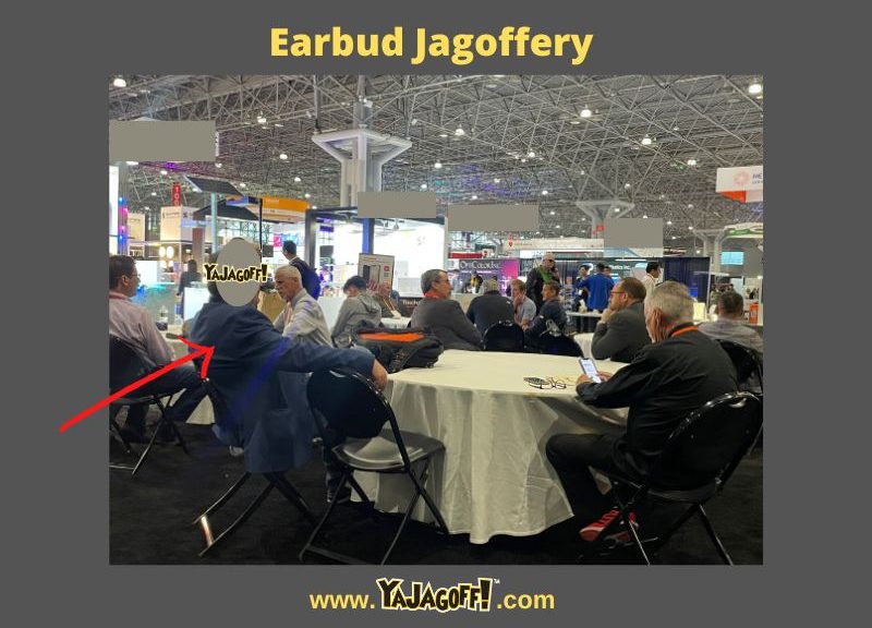 Earbud Jagoffery in Public | Ya Jagoff!!!